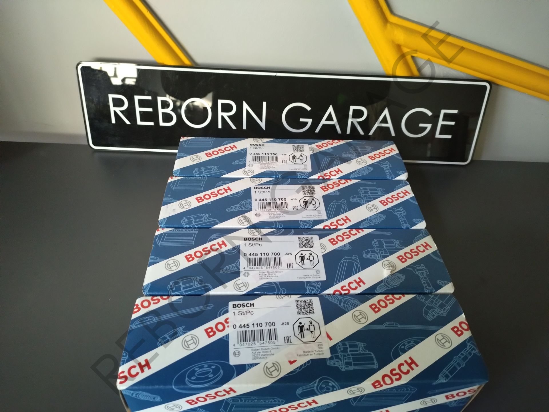 LR082276 Land Rover Discovery Sport 2.0 Enjektör 0445110700 Bosch